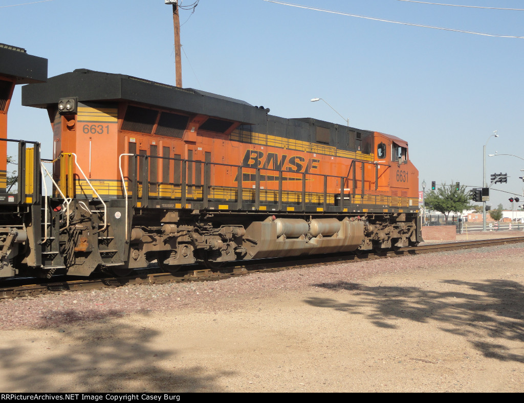BNSF 6631